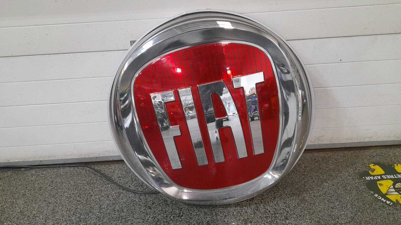 Lot 304 - FIAT LIGHT UP SINGLE SIDED SIGN