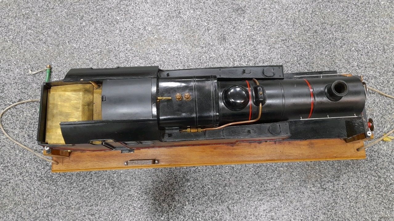 Lot 22 - LARGE MODEL STEAM TRAIN