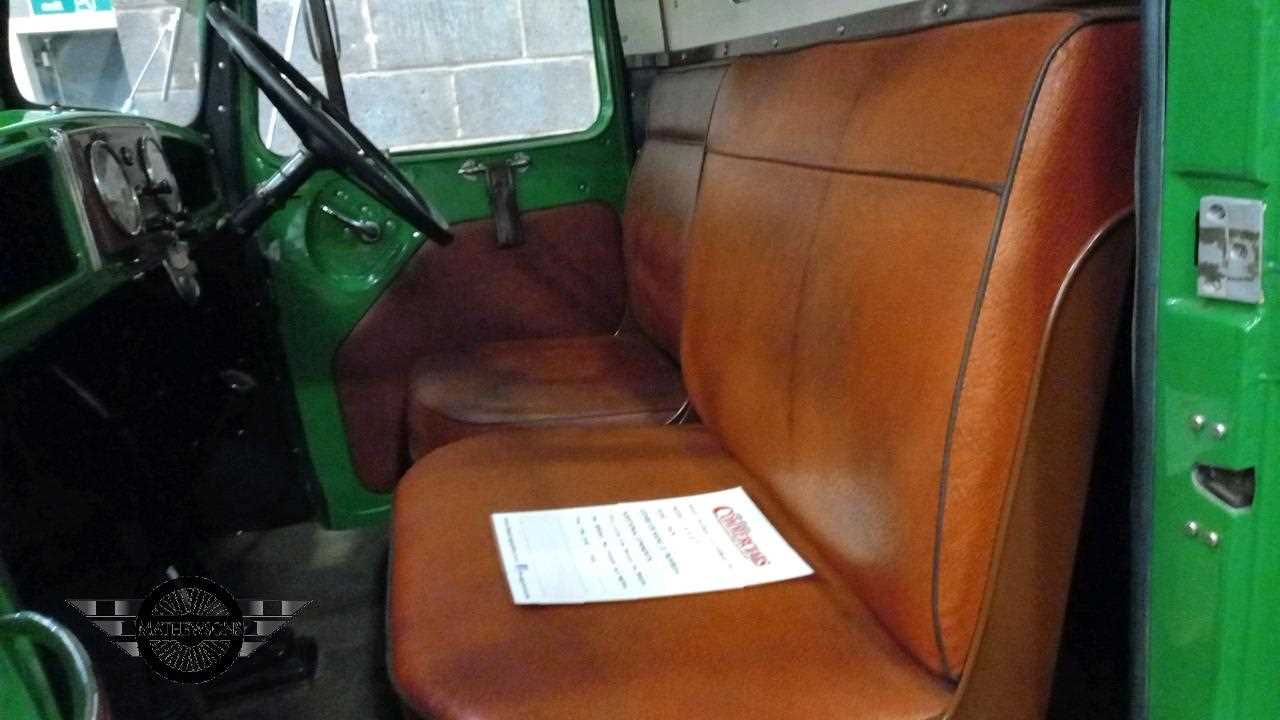 Lot 609 - 1959 MORRIS LC5 TM