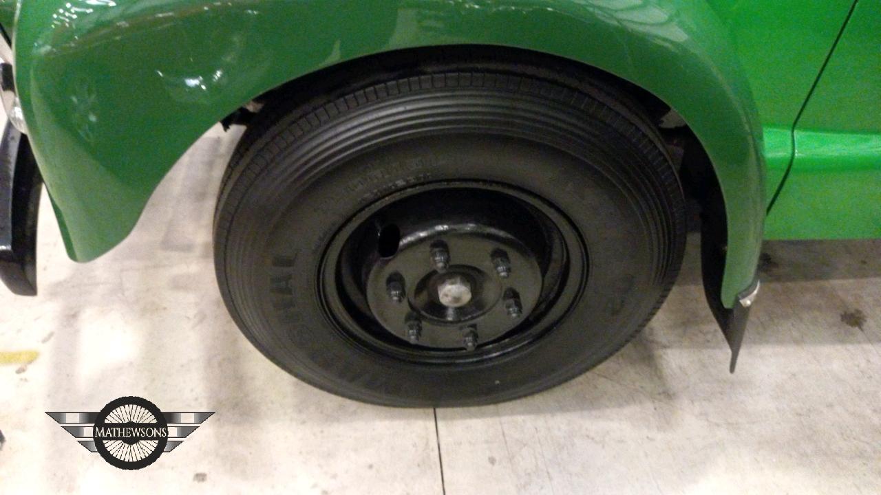 Lot 609 - 1959 MORRIS LC5 TM