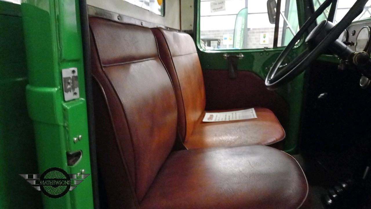 Lot 609 - 1959 MORRIS LC5 TM