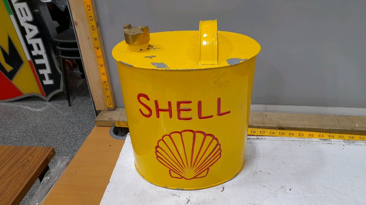 Lot 592 - OVAL YELLOW SHELL PETROL CAN