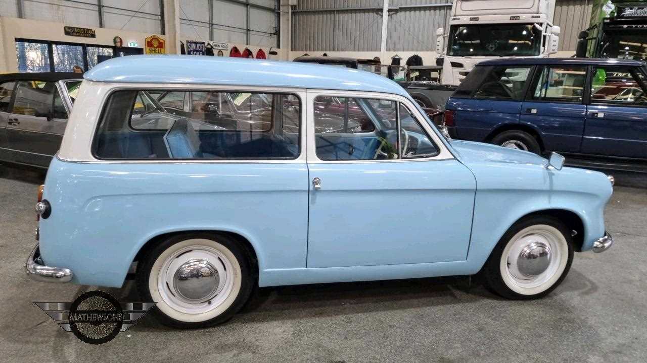 Lot 100 - 1959 HILLMAN HUSKY