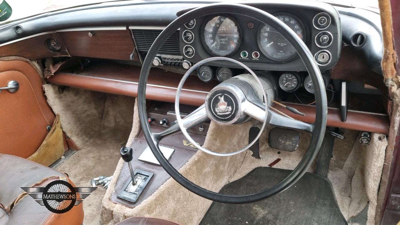 Lot 24 - 1969 ROVER P5 B V8