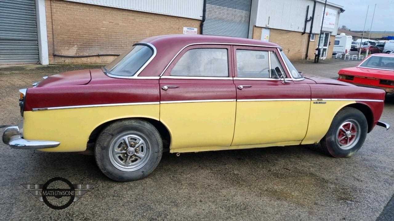 Lot 24 - 1969 ROVER P5 B V8