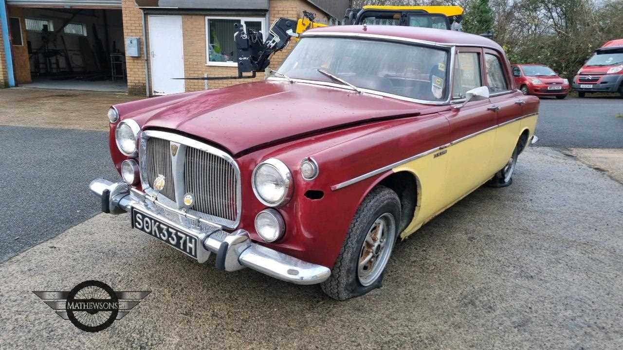 Lot 24 - 1969 ROVER P5 B V8