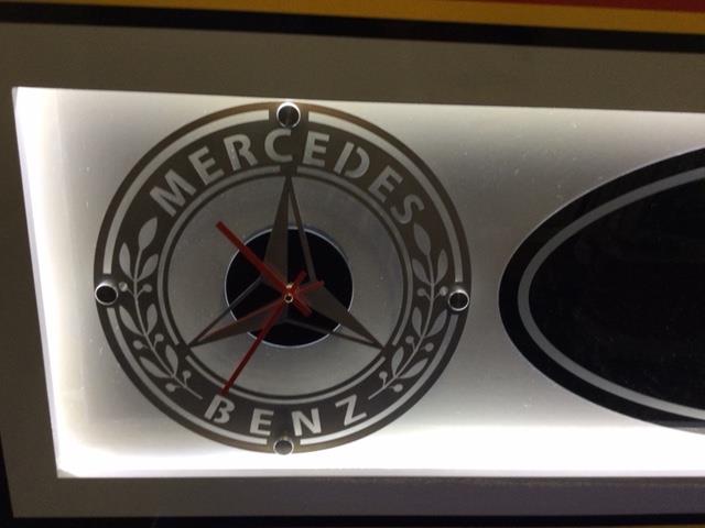 Lot 163 - LARGE ILLUMINATED MERCEDES SIGN WITH CLOCK