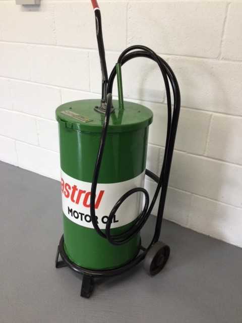 Lot 170 - CASTROL FORECOURT TROLLEY WITH BARREL PUMP