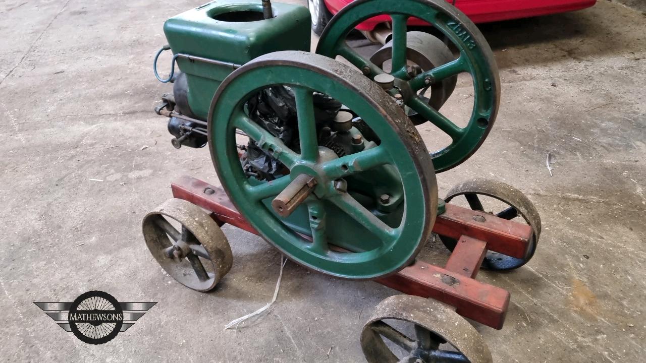 Lot 205 - STATIONARY ENGINE