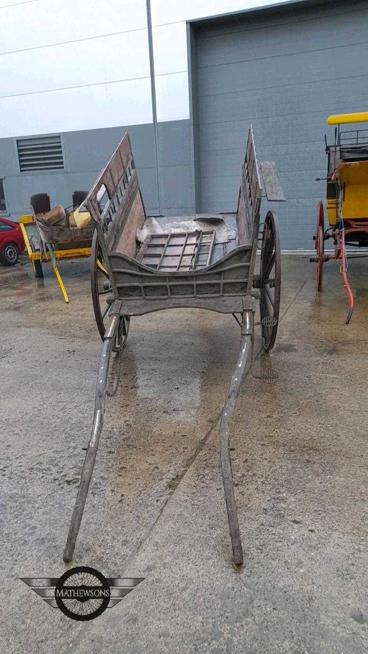 Lot 231 - HORSE DRAWN HAY CART