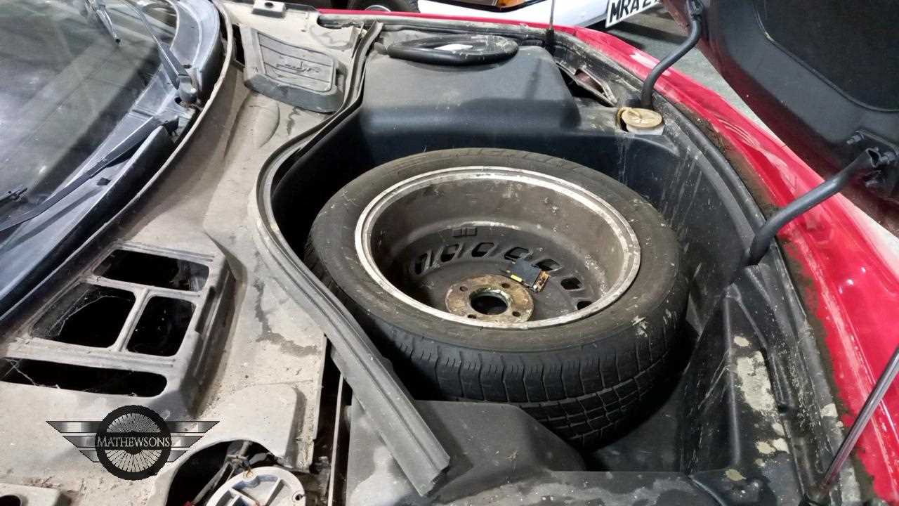 Lot 425 - 1986 RENAULT GTA V6 TURBO