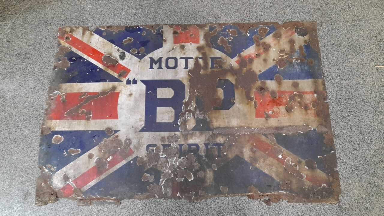 Lot 420 - BP MOTOR SPIRIT ENAMEL SIGN 54" X 36"