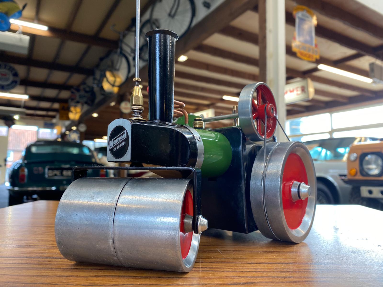 Lot 577 - MAMOD STEAM ROLLER