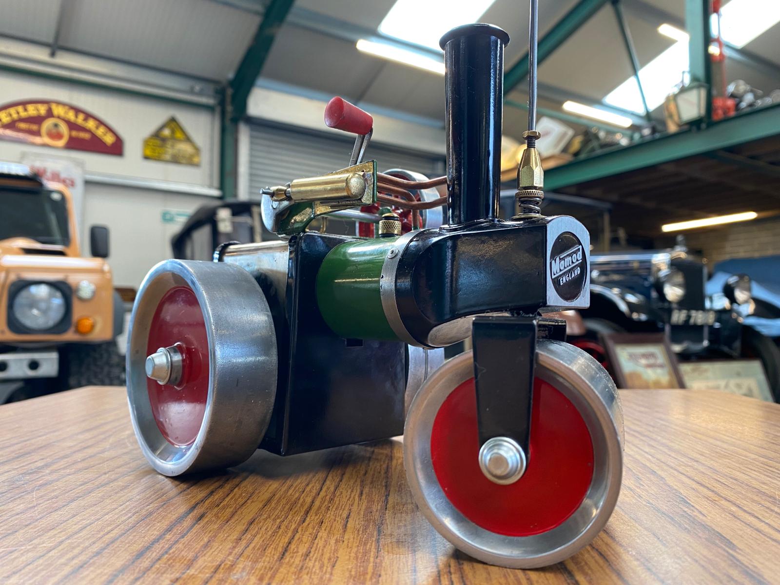 Lot 577 - MAMOD STEAM ROLLER