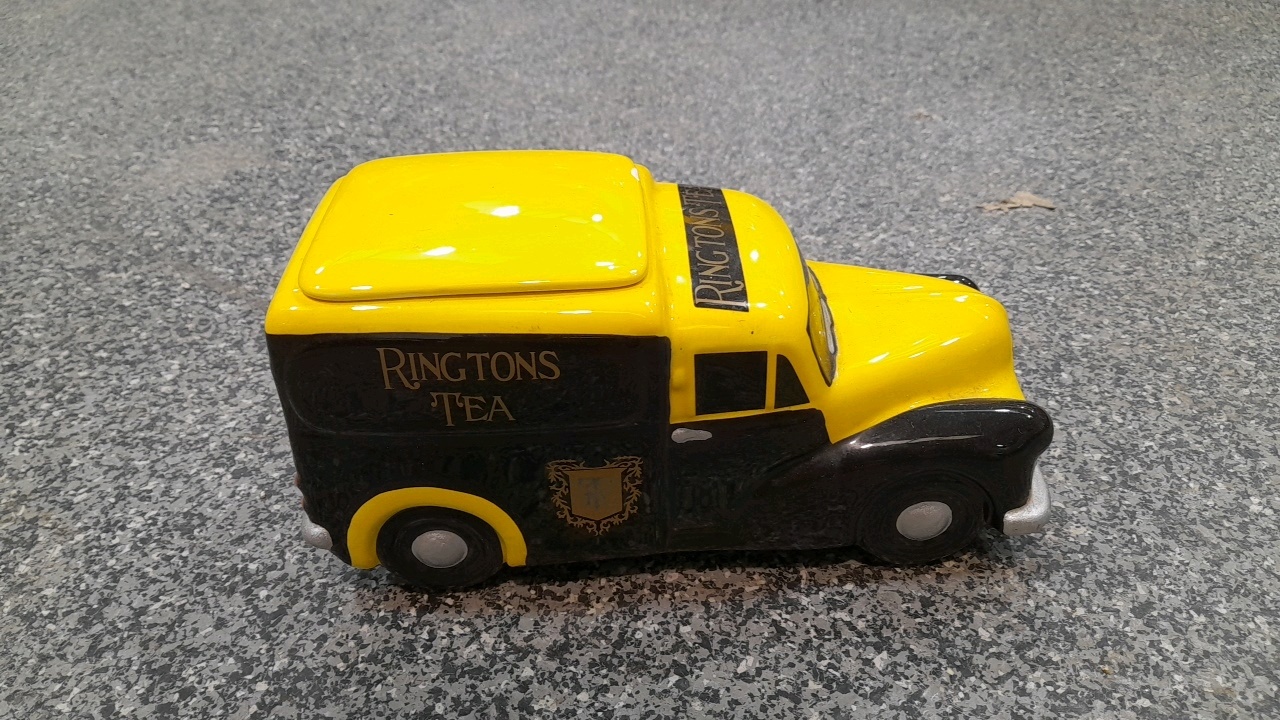 Lot 496 - RINGTONS CHINA TEA CADDY IN THE SHAPE OF A