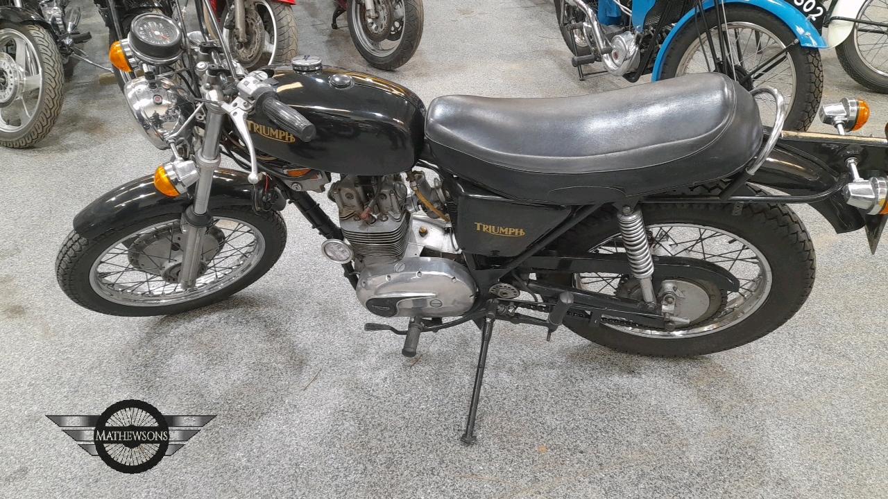 Lot 377 - 1972 TRIUMPH BLAZER