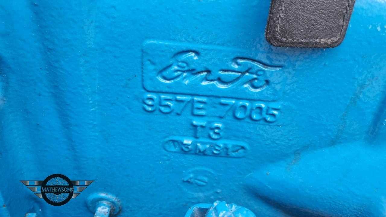 Lot 237 - 1964 FORDSON SUPER DEXTA