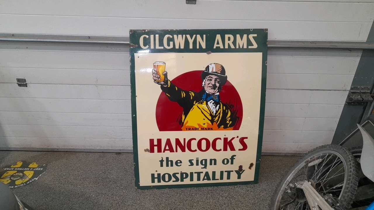 Lot 1 - 1930/1940 GILGWYN ARMS ENAMEL PUB SIGN 36" X