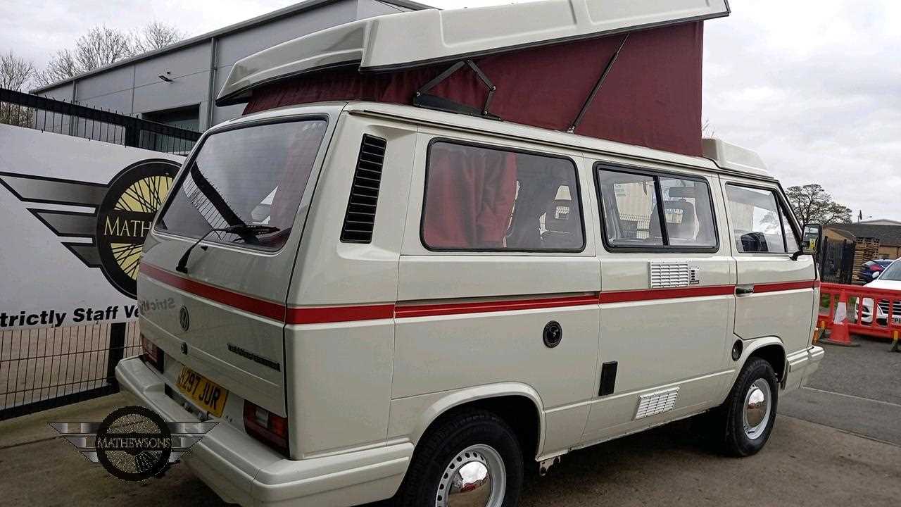 Lot 407 - 1991 VOLKSWAGEN T25