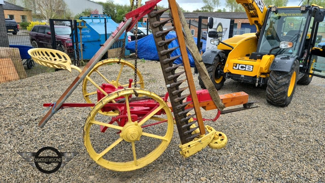 Lot 578 - 1942 FORDSON STANDARD N TRACTOR & BAMFORD