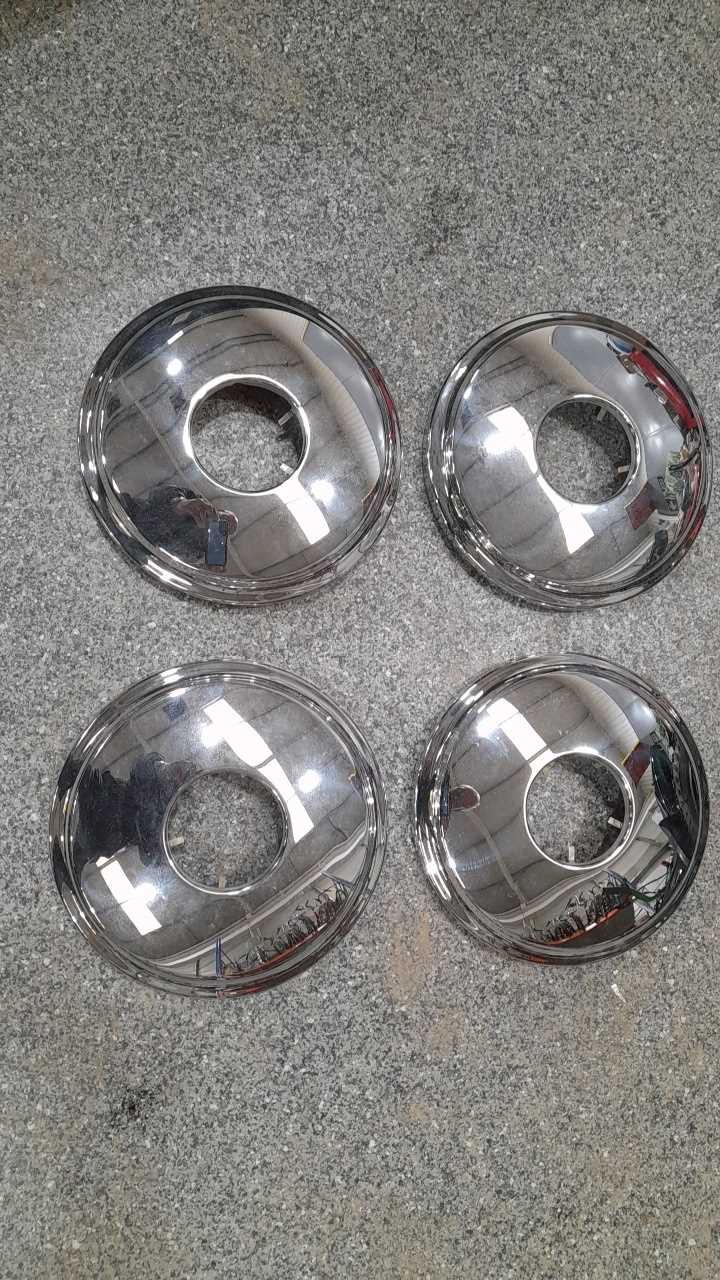 Lot 28 - SET OF 4 VANDEN PLAS 1300 COPPER NICKEL