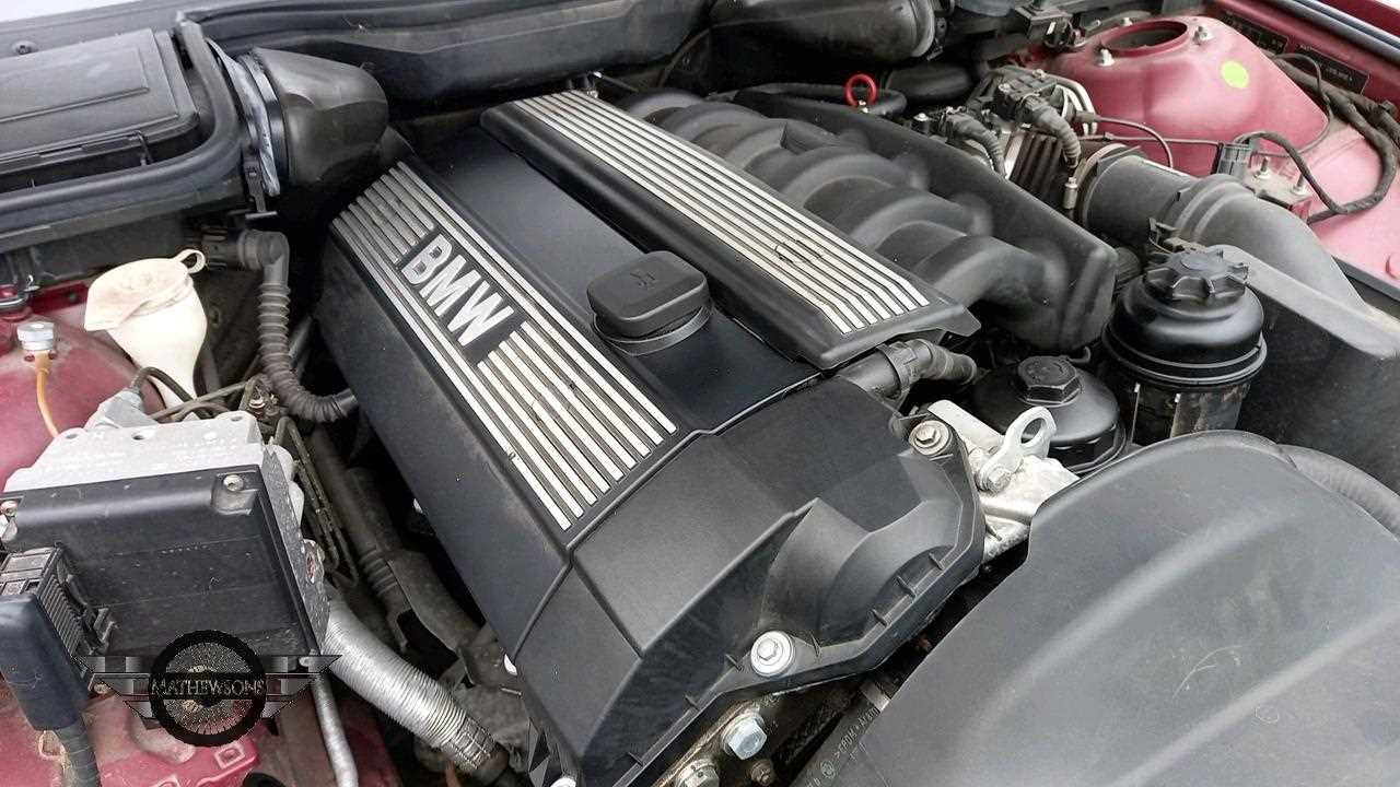 Lot 558 - 1997 BMW 523I SE AUTO