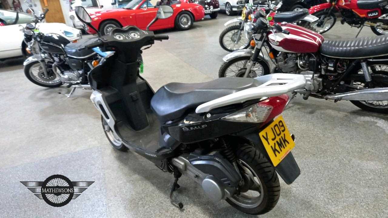 Lot 623 - 2009 PEUGEOT SUM UP 125