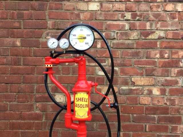 Lot 165 - RENOVATED SHELL OIL PUMP