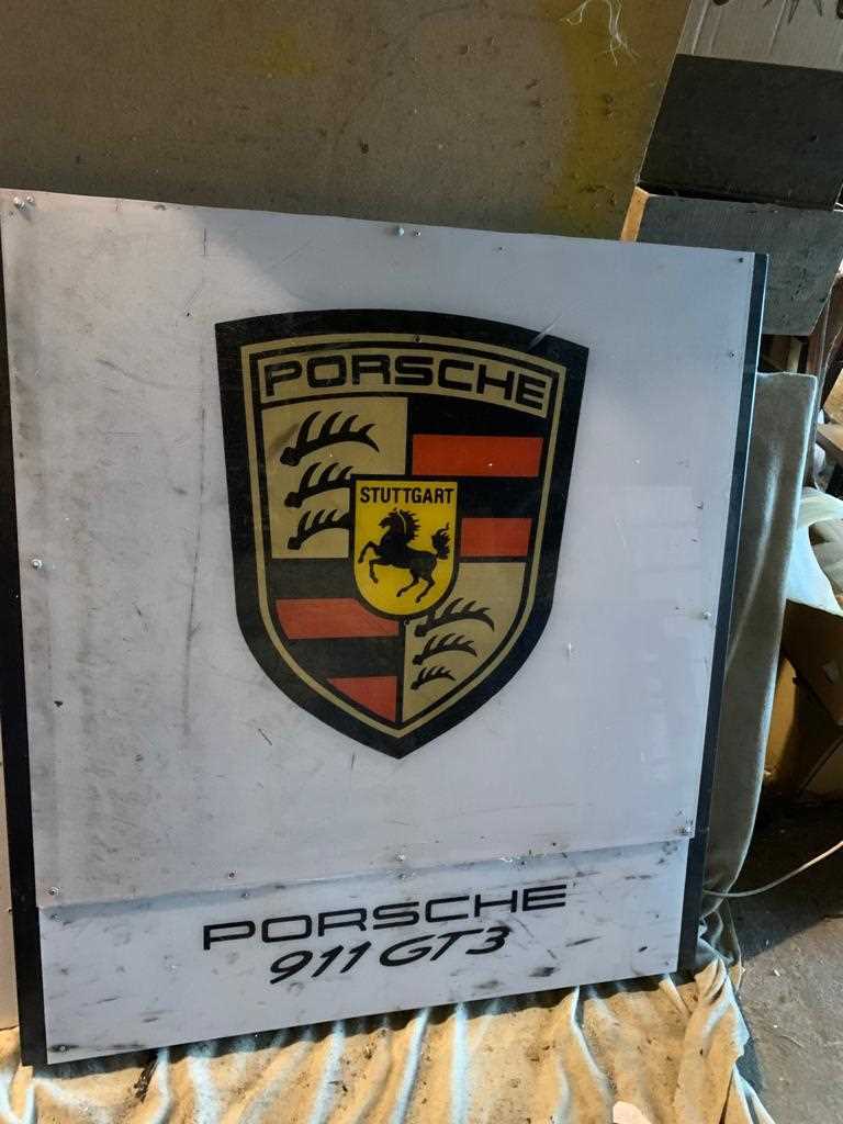Lot 576 - LARGE PORSCHE 911 GT3 LIGHT-UP SIGN 47" X 42"