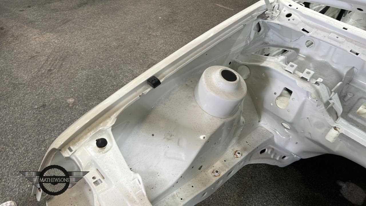 Lot 680 - 1986/87 FORD SIERRA COSWORTH BODYSHELL