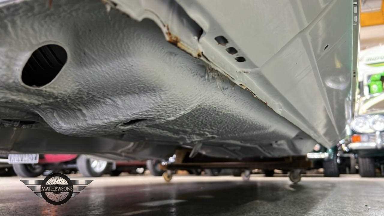 Lot 680 - 1986/87 FORD SIERRA COSWORTH BODYSHELL