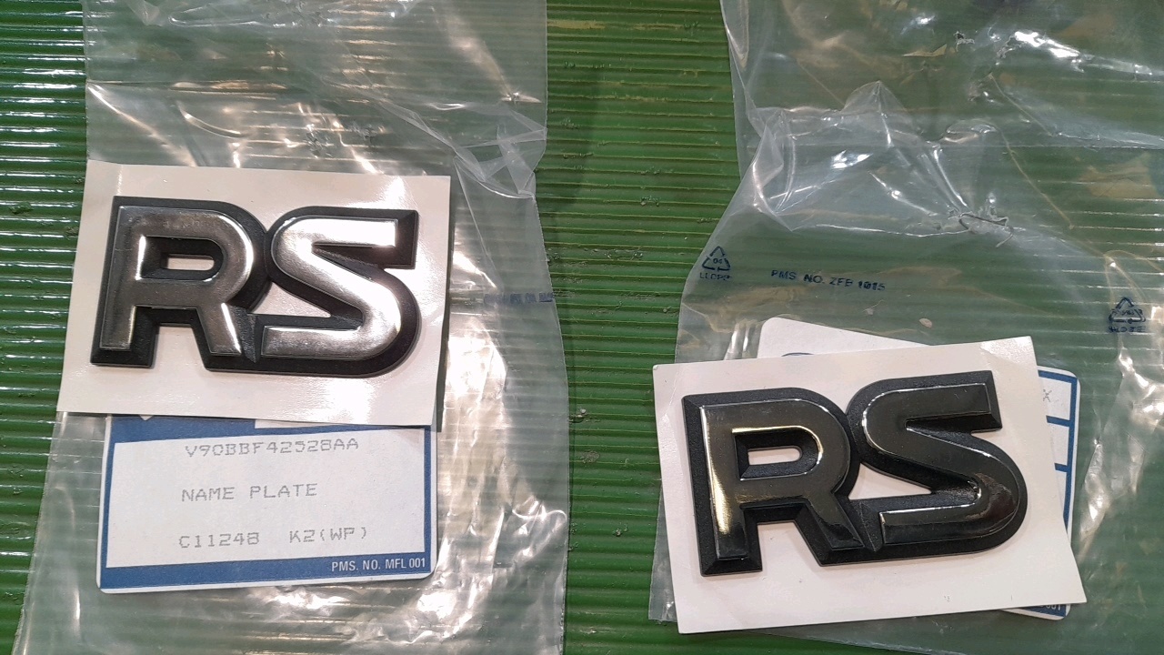 Lot 815 - ORIGINAL FORD CAR BADGES, NEW OLD STOCK IN