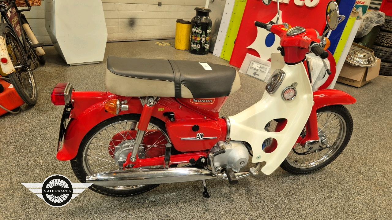 Lot 309 - 1980 HONDA C90