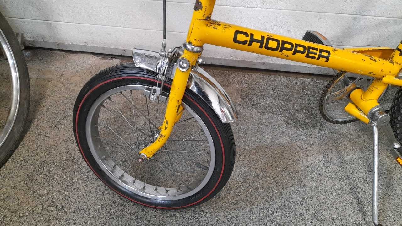 Lot 572 - ORIGINAL YELLOW MK1 RALEIGH CHOPPER , 1970,