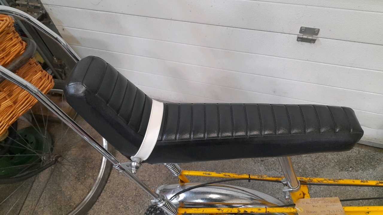 Lot 572 - ORIGINAL YELLOW MK1 RALEIGH CHOPPER , 1970,