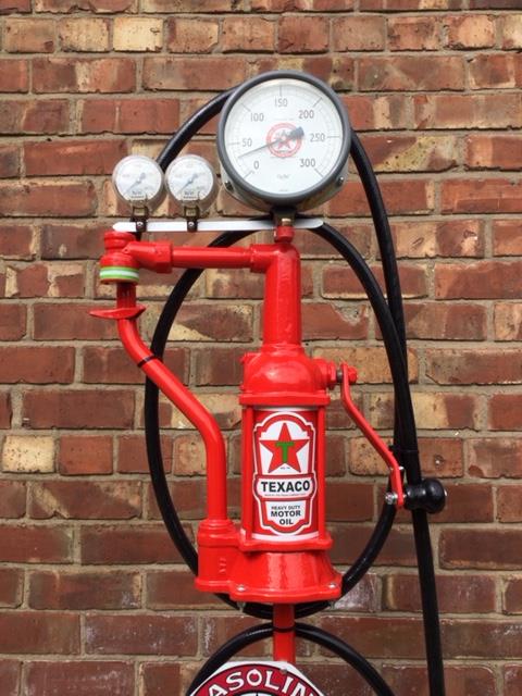 Lot 13 - RENOVATED TEXACO PUMP