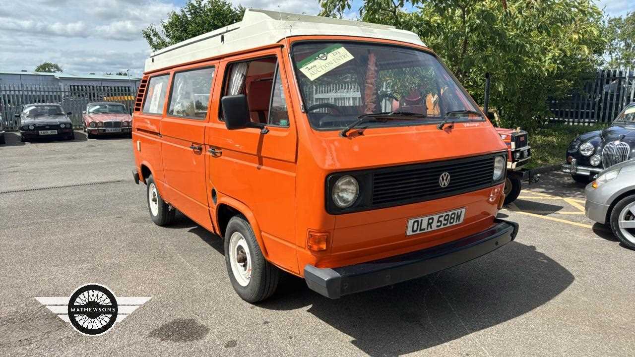 Lot 273 - 1980 VOLKSWAGEN TRANSPORTER T25