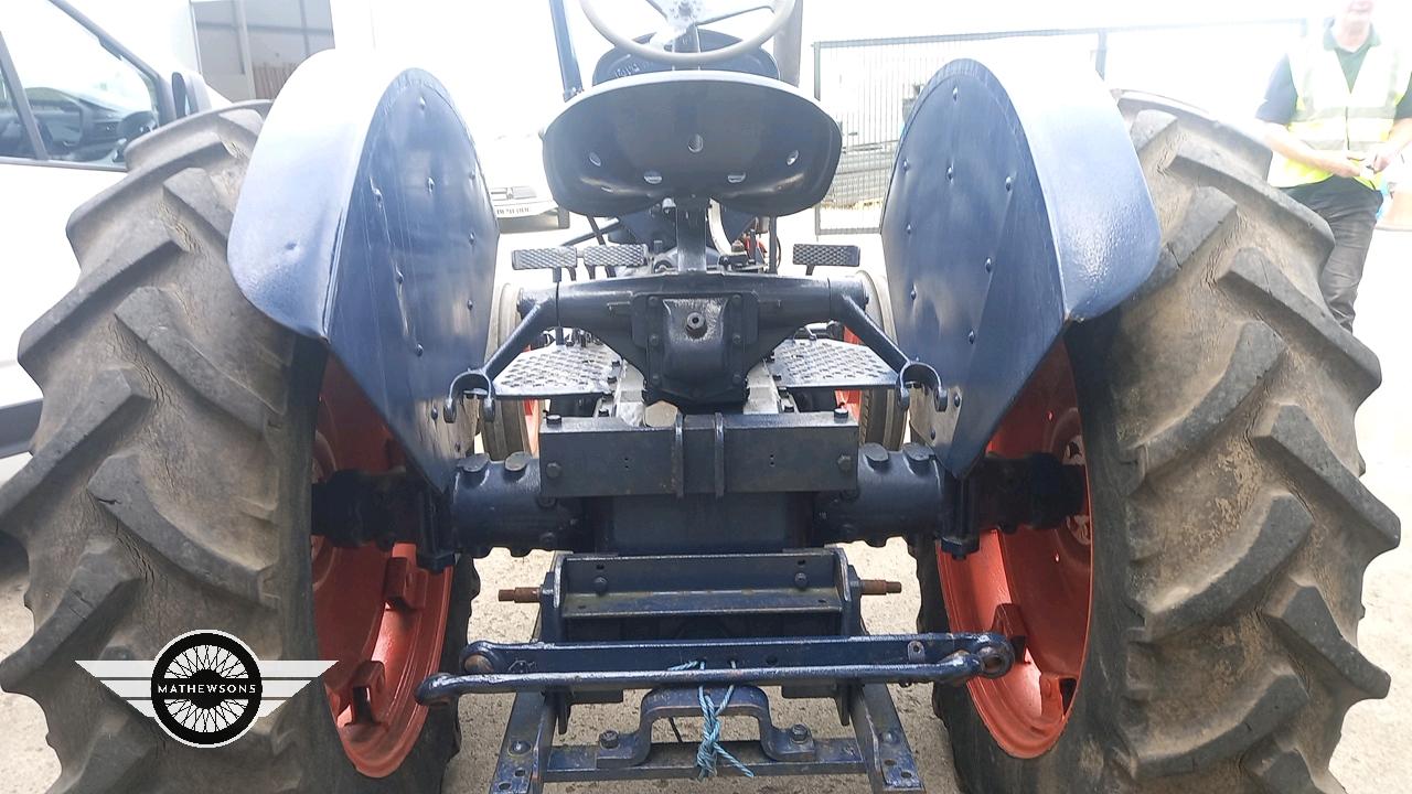 Lot 313 - 1945 FORDSON E27N