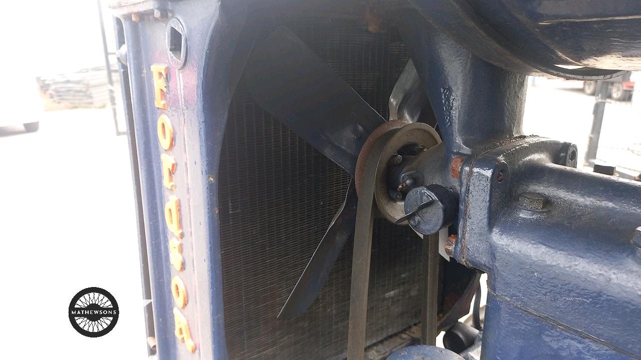 Lot 313 - 1945 FORDSON E27N