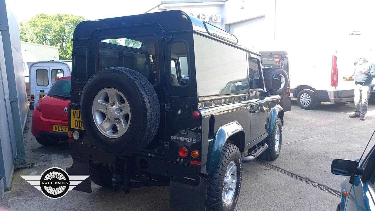 Lot 112 - 2009 LAND ROVER DEFENDER 90 COUNTY HT SWB