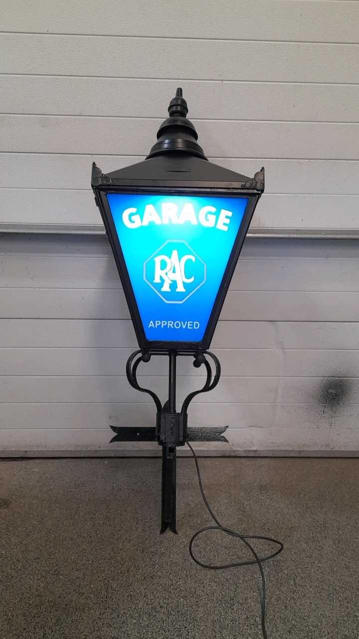 Lot 23 - RAC STYLE APPROVED GARAGE LAMP , INC