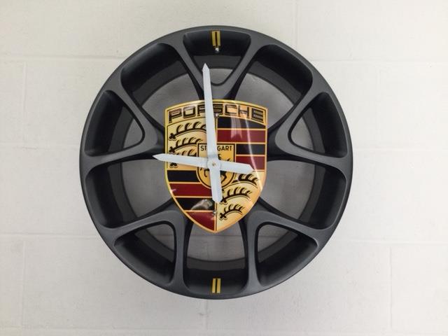 Lot 155 - PORSCHE ALLOY WHEEL CLOCK