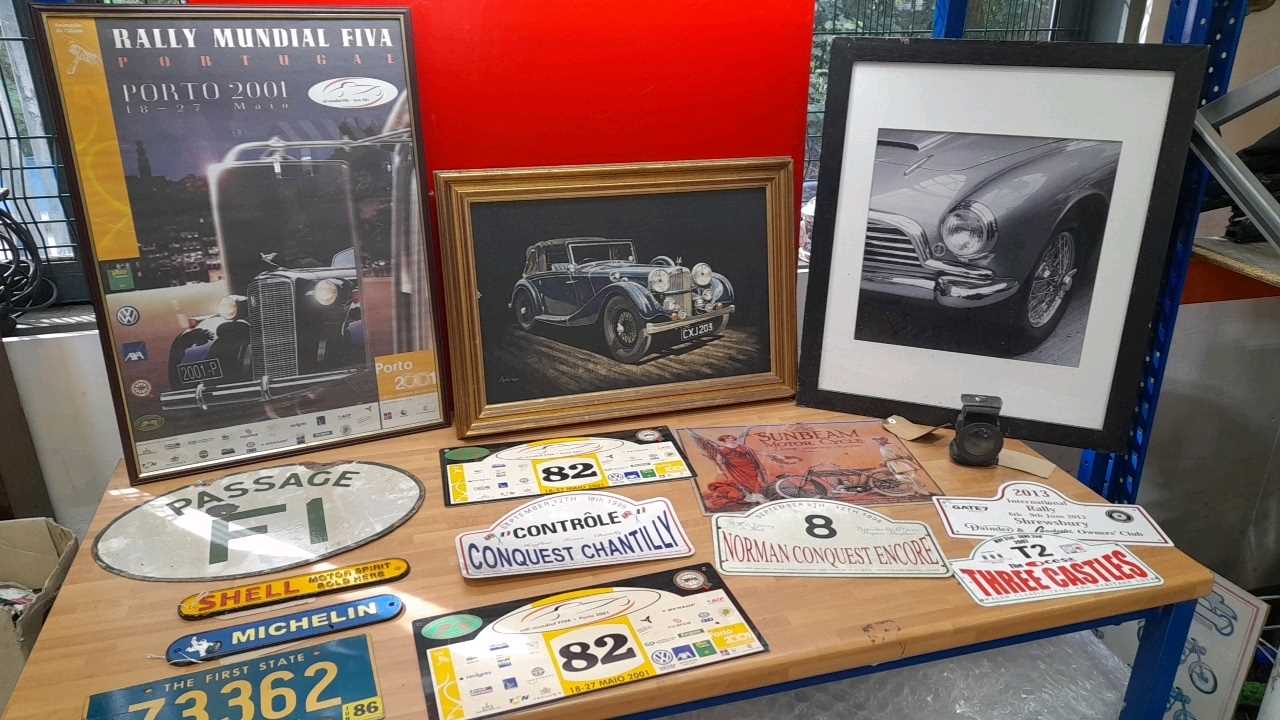 Lot 439 - LARGE LOT OF VARIOUS MEMORABILIA ,PRINTS,