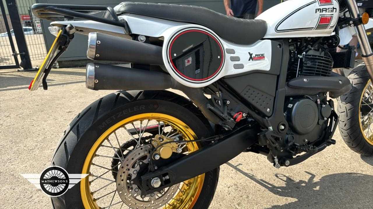 Lot 36 - 2022 MASH X-RIDE 650 CLASSIC