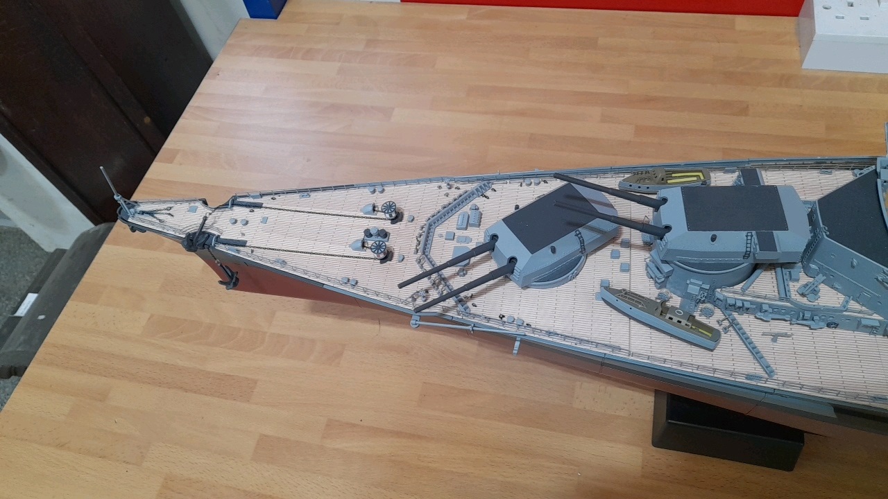 Lot 591 - BATTLESHIP BISMARCK STATIC DISPLAY, HAND