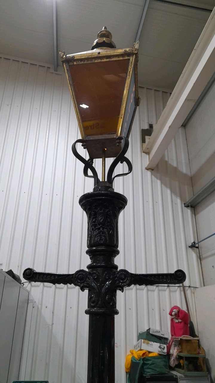 Lot 55 - VINTAGE STYLE POLICE LAMP ON CAST POLE