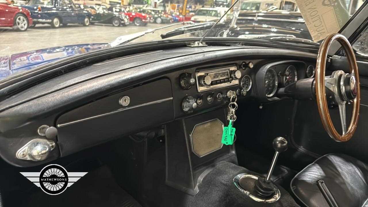 Lot 186 - 1966 MG B