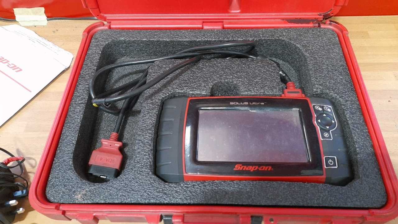 Lot 134 - SNAP ON SOLUS ULTRA DIAGNOSTIC TOOL
