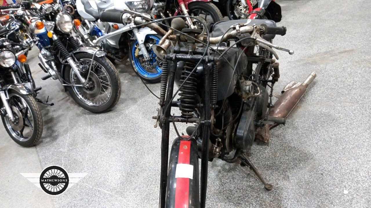 Lot 460 - 1946 ARIEL V TWIN JAP SPECIAL