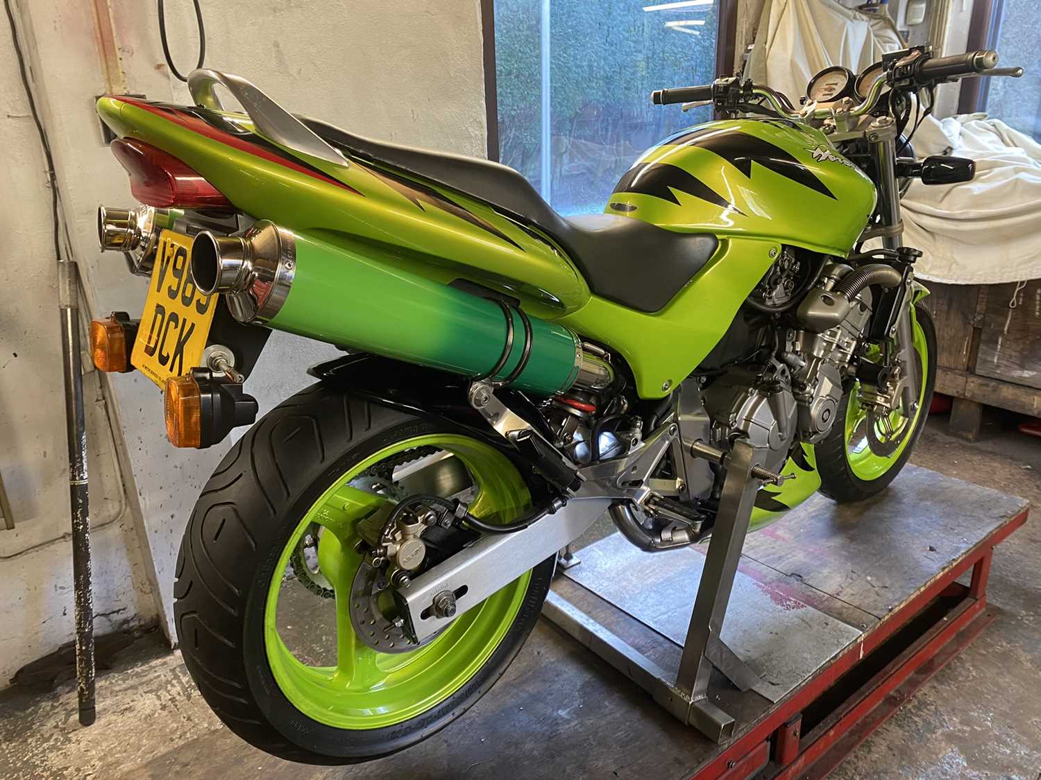 Lot 410 - 1999 HONDA CB600 HORNET
